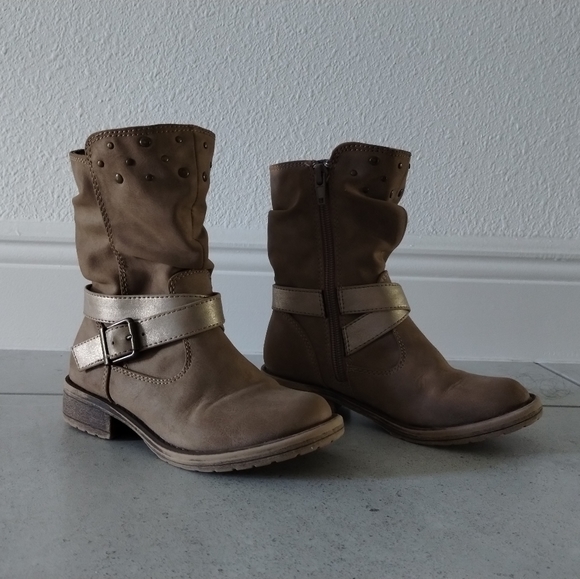 Jellypop | Shoes | Jellypop Distressed Dacey Boots | Poshmark